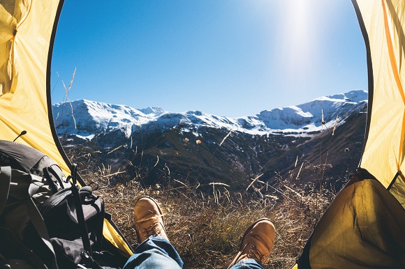 Your Guide To Camping In 7 Easy Steps - The Traveller's Magazine